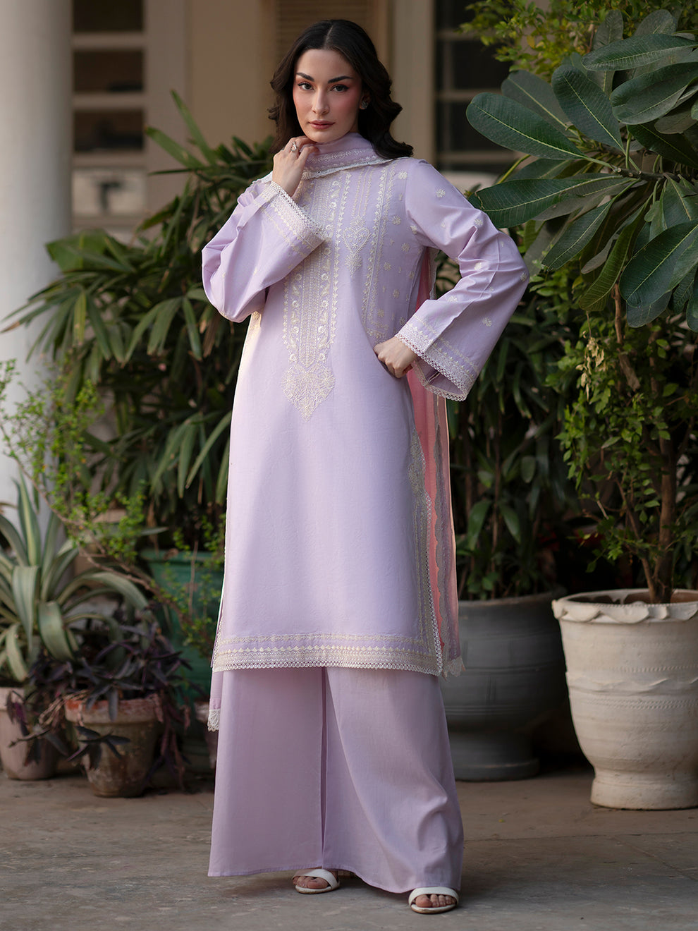 EM-009 | 3 PC Lawn – MAHNUR